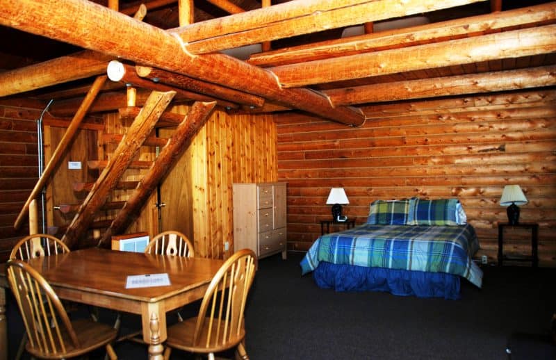 Lodging on the Madison River - Slide Inn - Fly Fish Montana