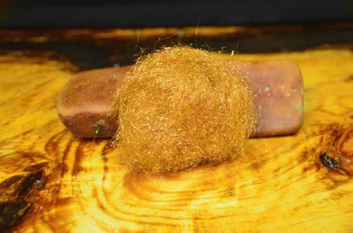 Ice Dub - Galloup's Slide Inn | Fly Tying | Dubbing and Chenille