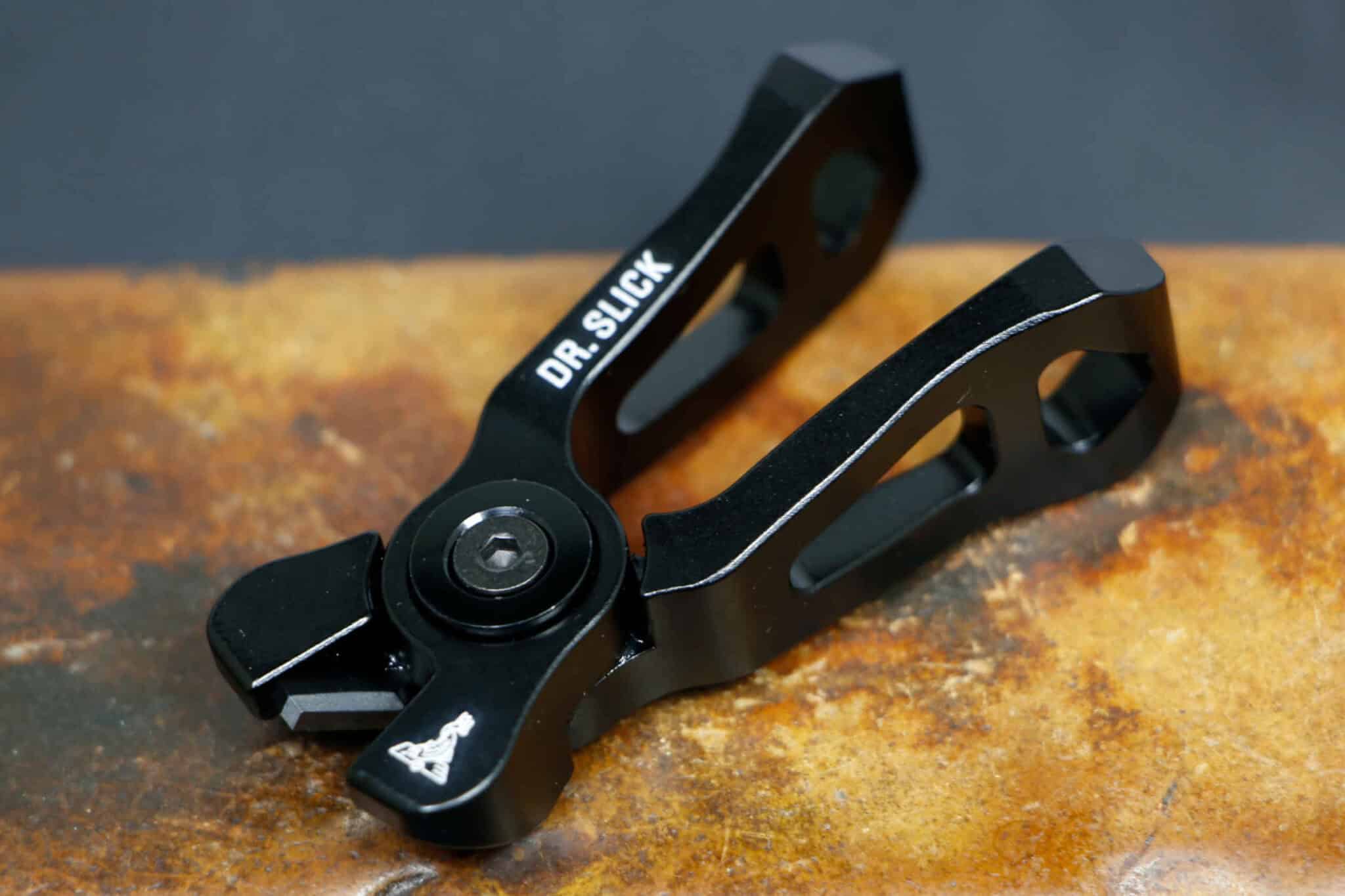 Dr Slick Cyclone Nippers Offset Cutting Face - Black